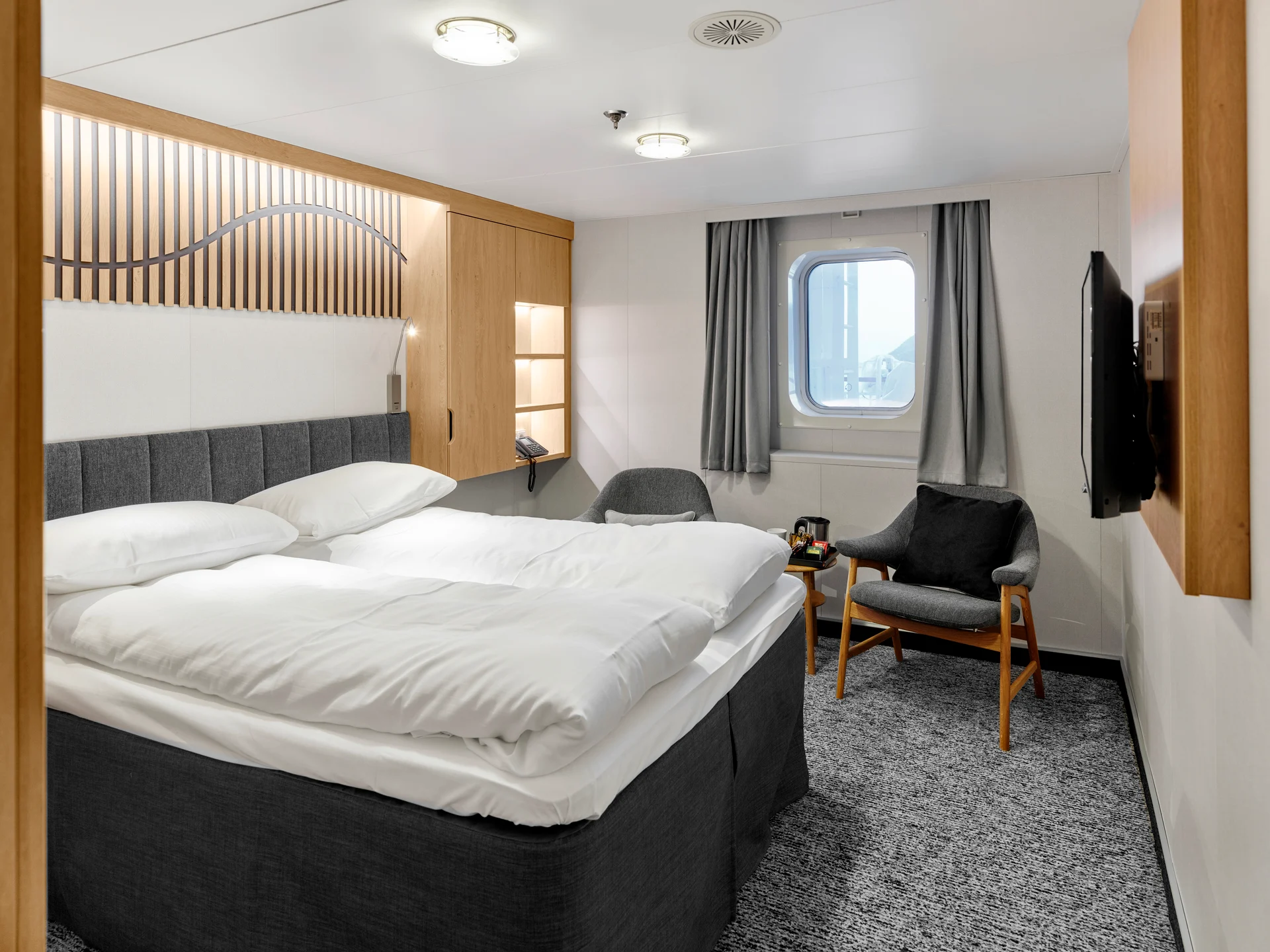 Die Hurtigruten Nordkap-Linie | ab Hamburg | Hurtigruten DE