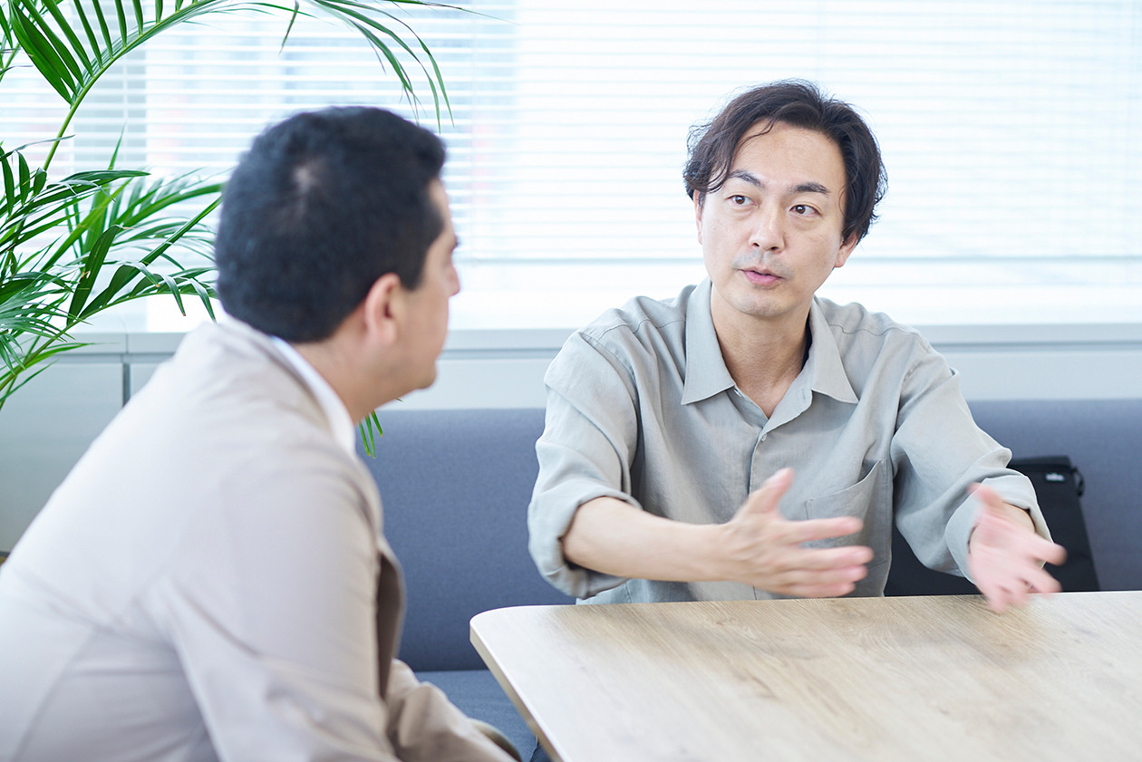 【対談】日本発テクノロジーで世界を変える。DeNA×アルムが描く“医療の民主化” | フルスイング by DeNA