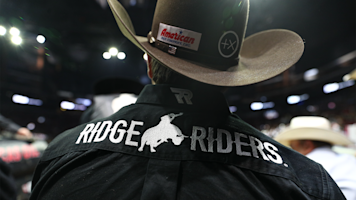 Arizona Ridge Riders return to Desert Diamond Arena for 2023 PBR Team ...