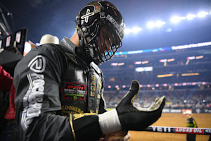 Behind the Lens: 2024 PBR World Finals: Unleash The Beast ...