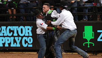 Austin Gamblers win eighth consecutive game and second at PBR Team ...