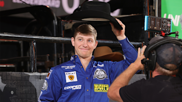 Mason Taylor Wins Round 1 of PBR Unleash The Beast Event in Chicago ...