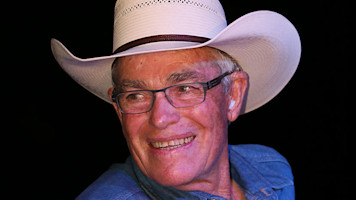 Phil Lyne’s versatility and drive led to unmatched rodeo career | PBR ...