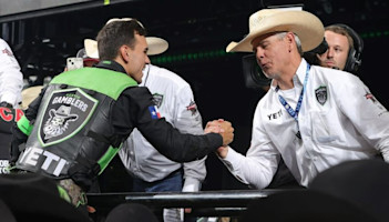 Austin Gamblers head into homestand as the ‘lion atop the hill’ | PBR ...