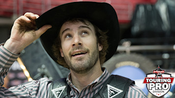 Hayes has been building up all summer | PBR | Professional Bull Riders