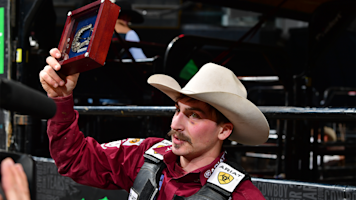 World’s top bull riders return to Indianapolis during 2024 UTB season ...