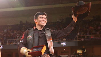 Alvidrez wins second consecutive Unleash The Beast event in Albany, New ...