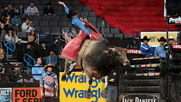 Looking back at Mason Lowe’s memorable rides | PBR | Professional Bull ...