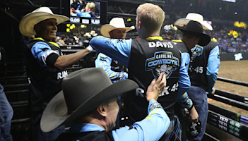 No. 1 Carolina Cowboys beat Arizona Ridge Riders to open Freedom Fest ...