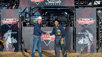 Elizmar Jeremias, Brandon Chambers tie for Round 2 win at PBR ...