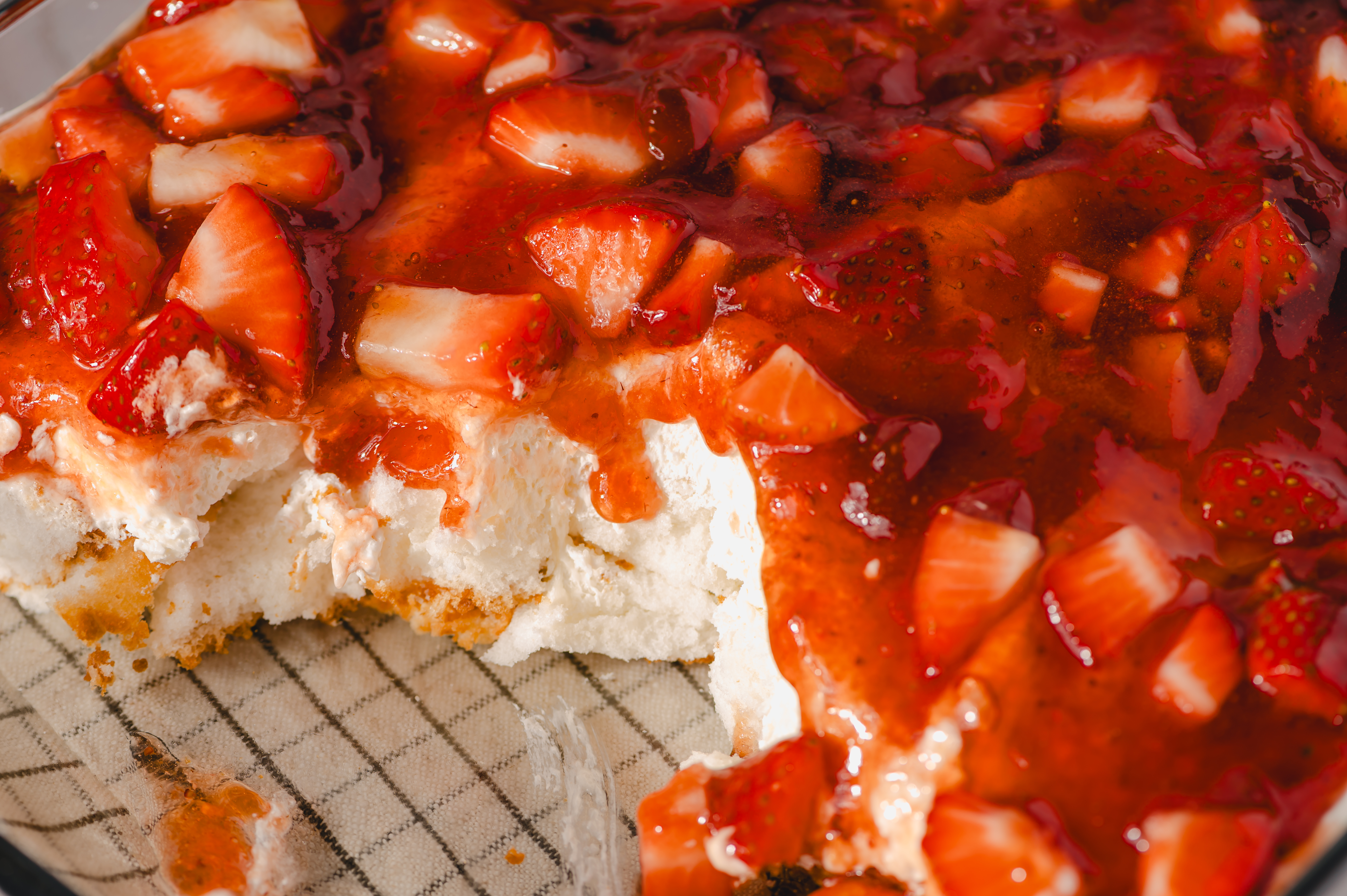 Strawberry Angel Food Delight