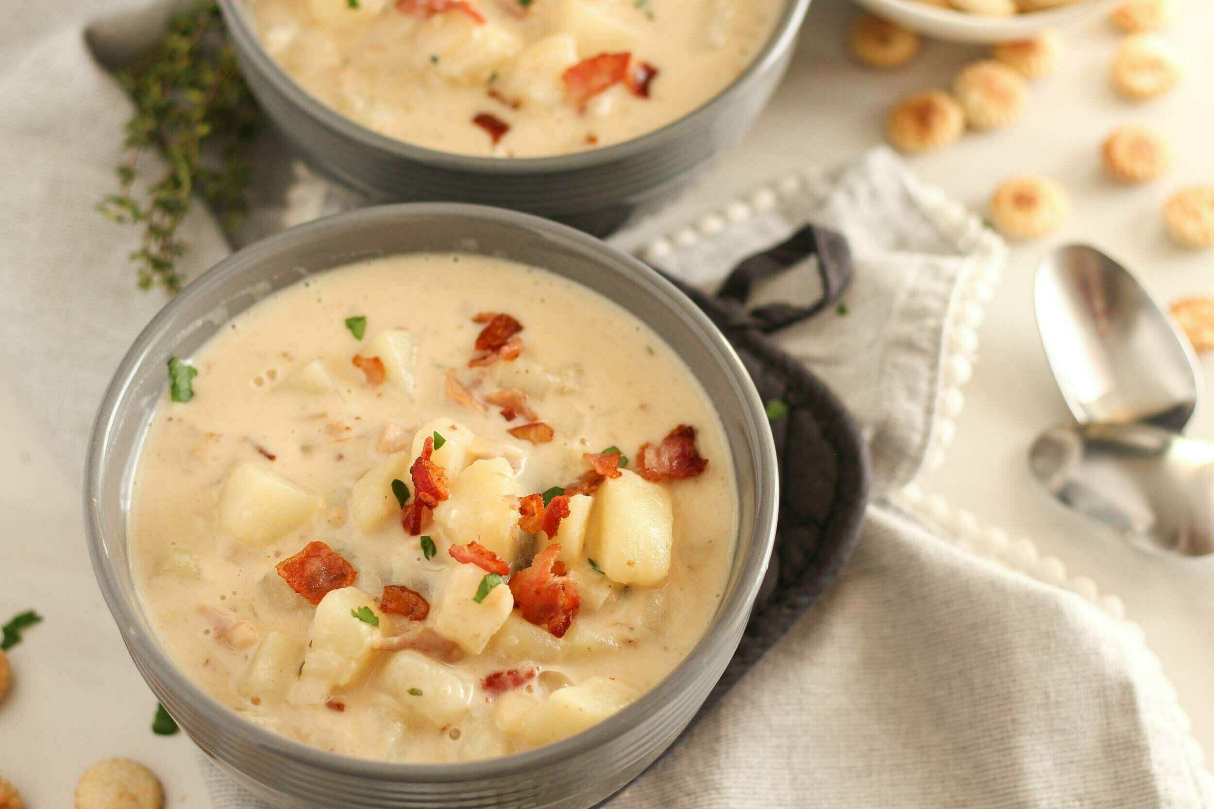 Simple Clam Chowder