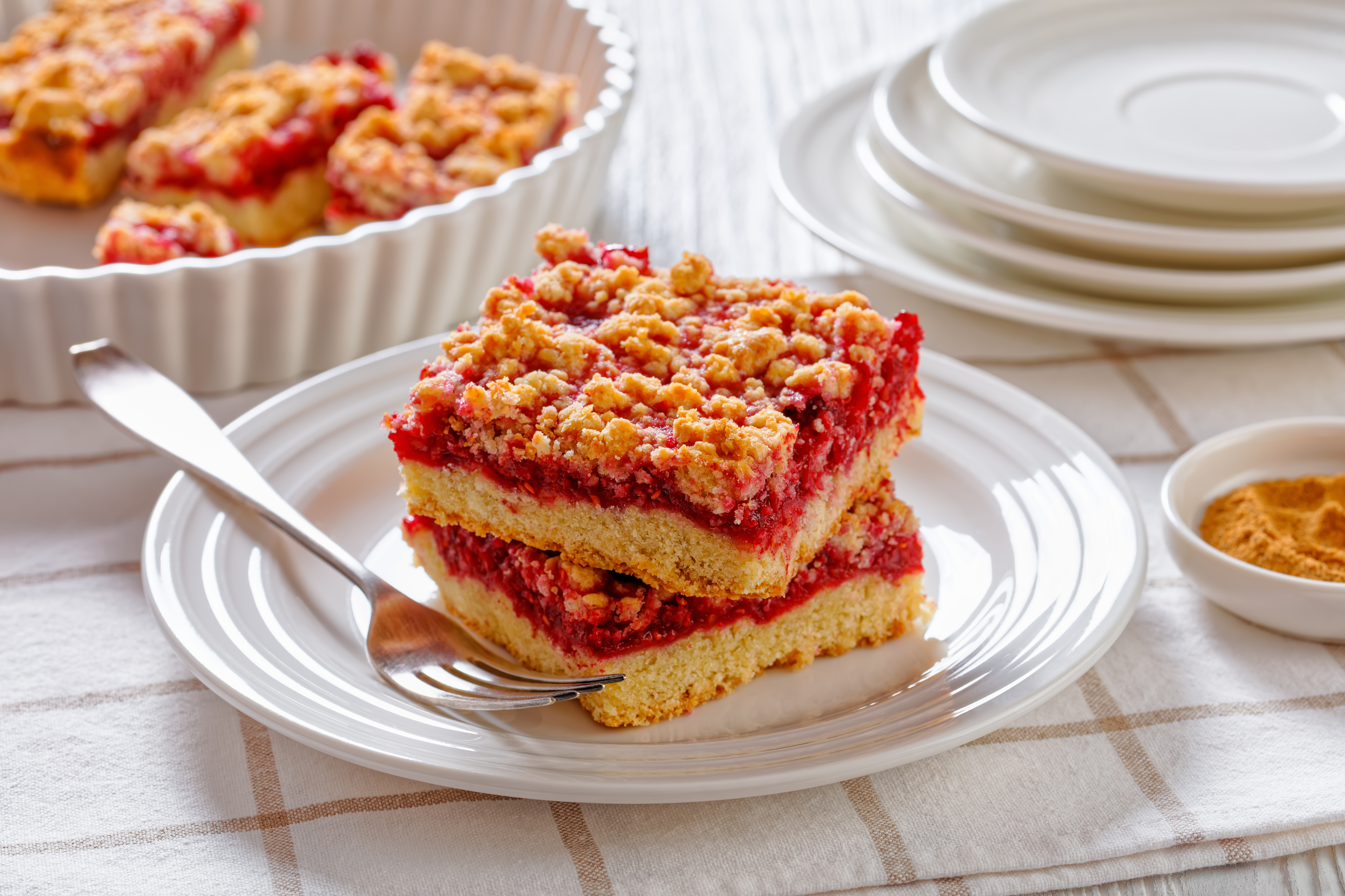Dolly's Raspberry Crumb Bars
