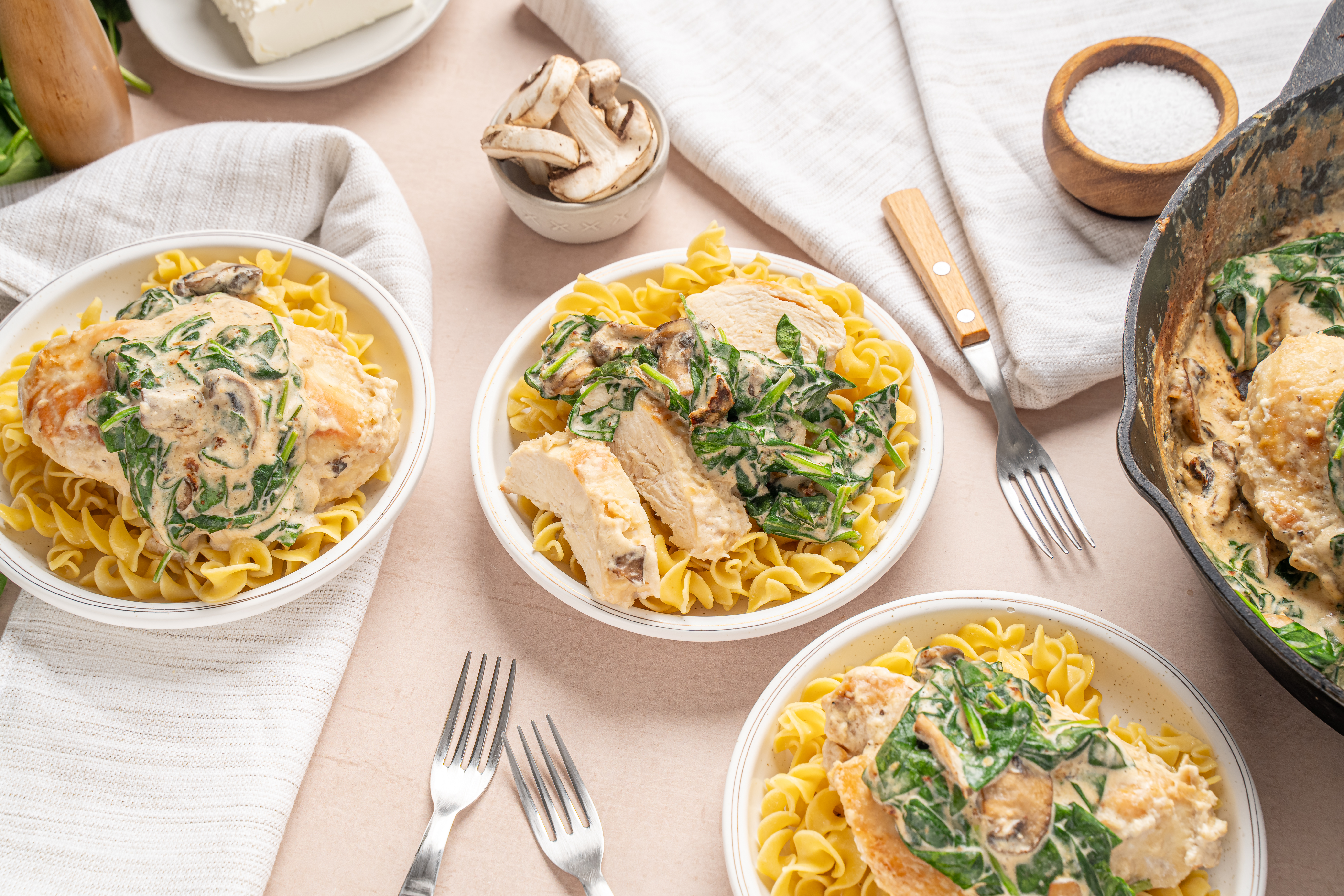 Easy Creamy Spinach Chicken