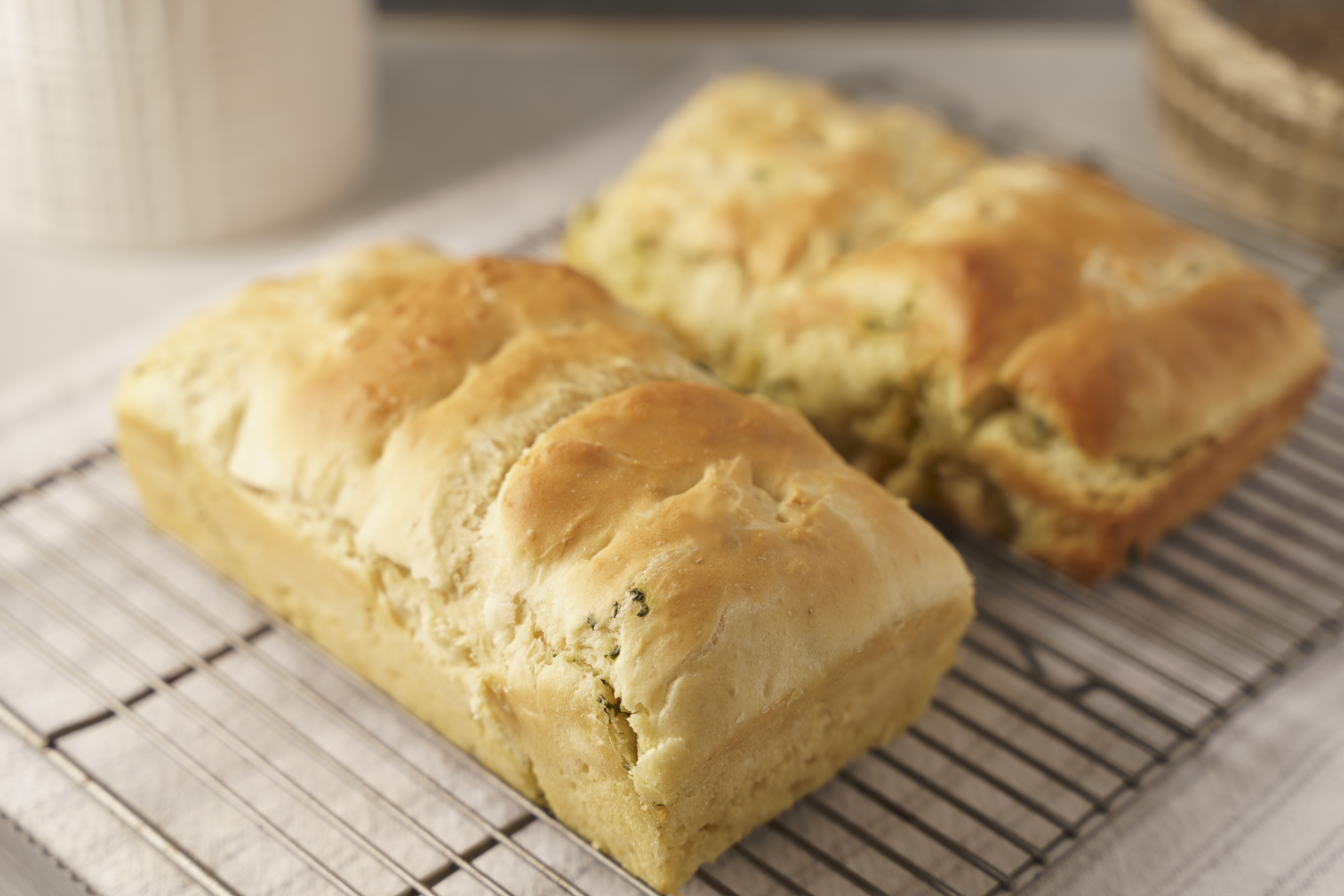 Oven-Fresh Pull-Apart Bread