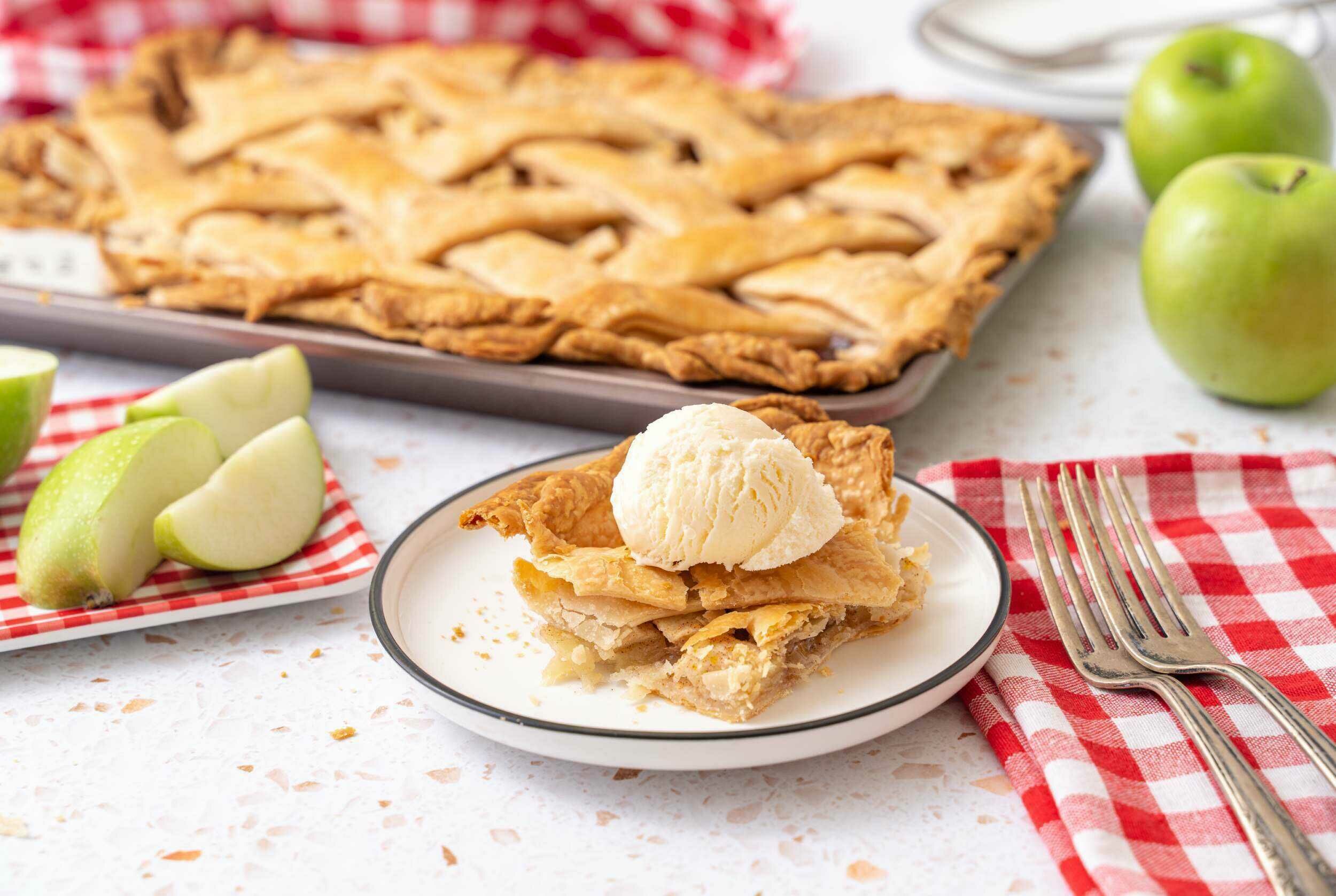 Apple Slab Pie