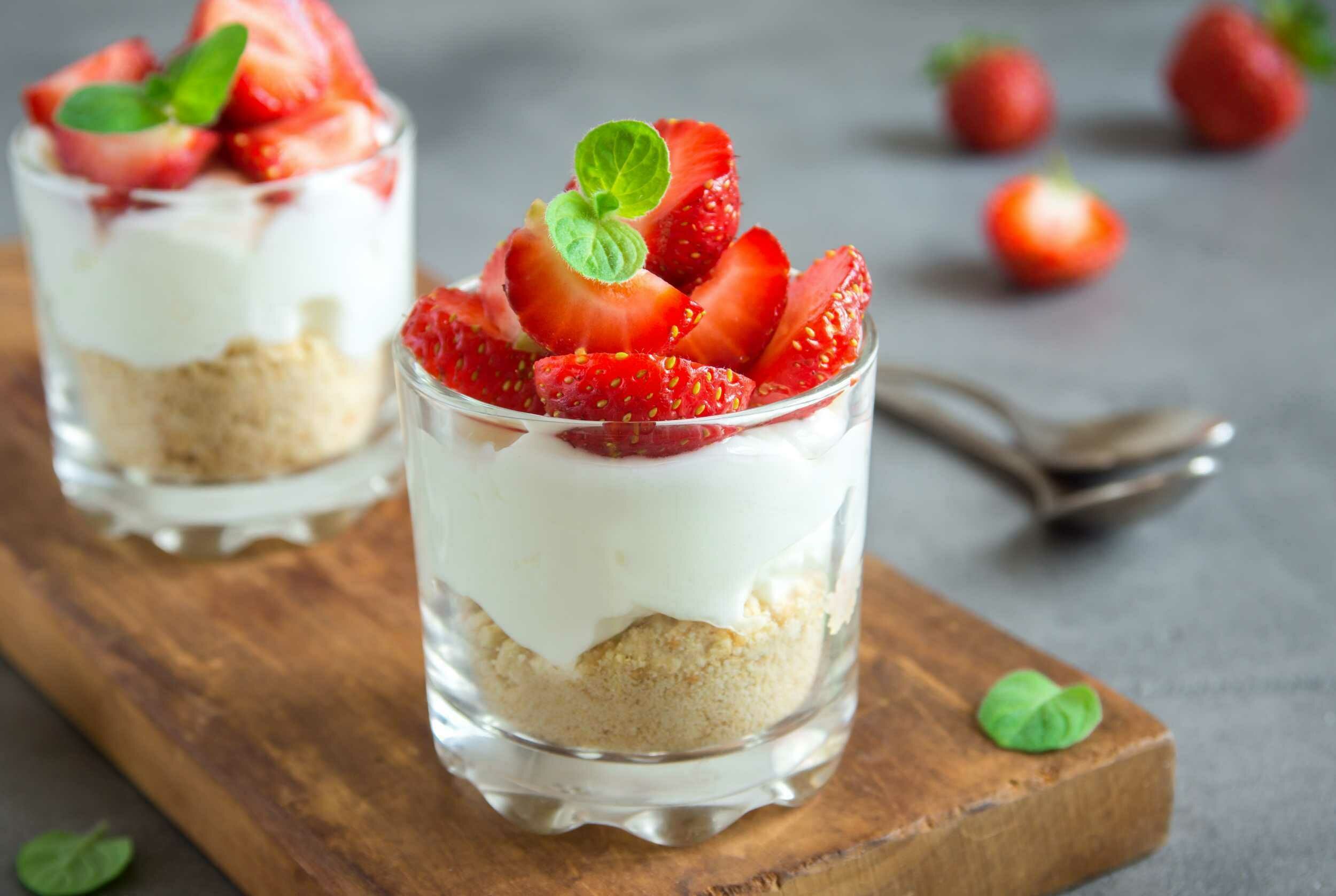 No-Bake Strawberry Cheesecake for Two