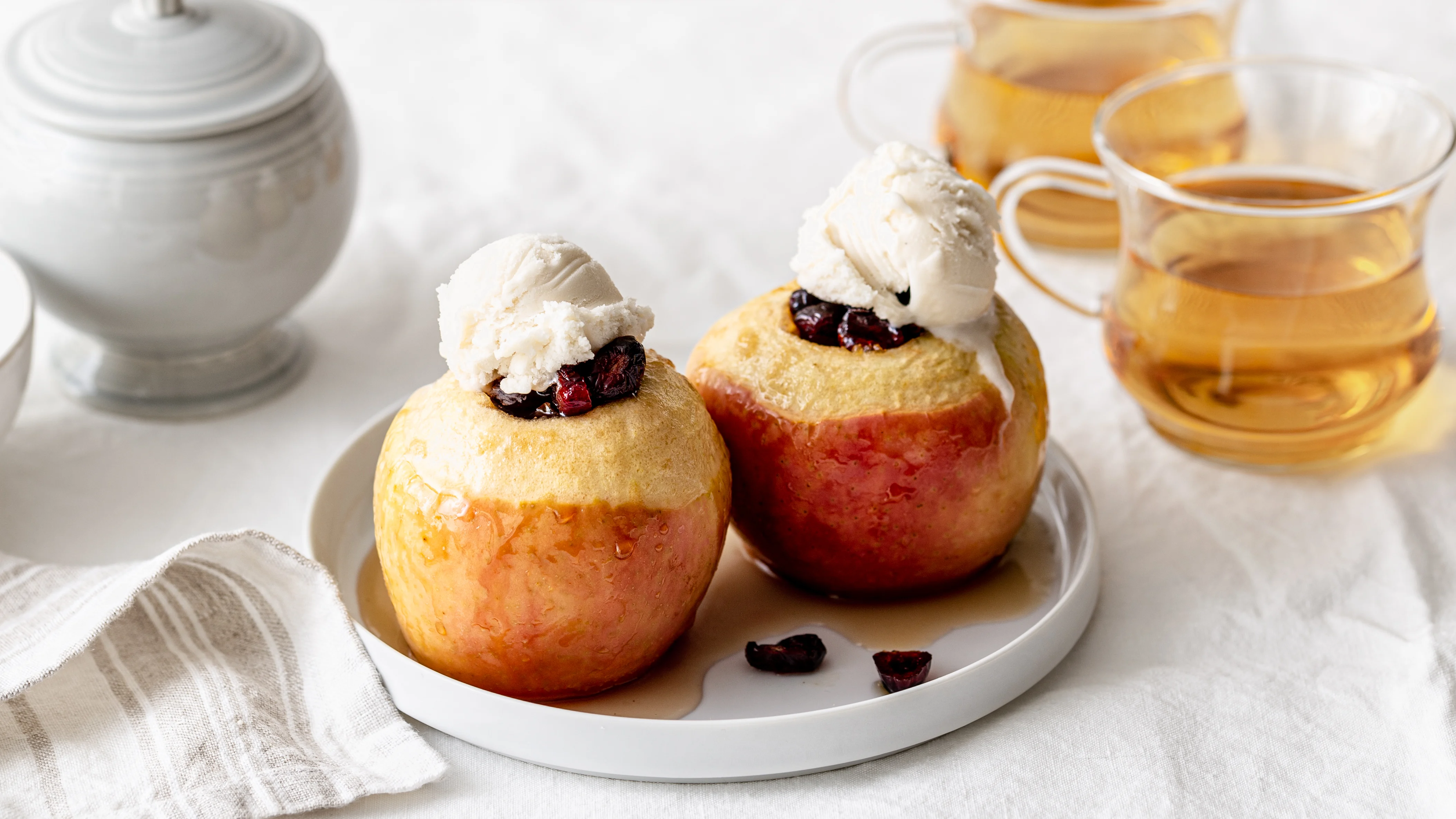 Healthy Honey Baked Apples