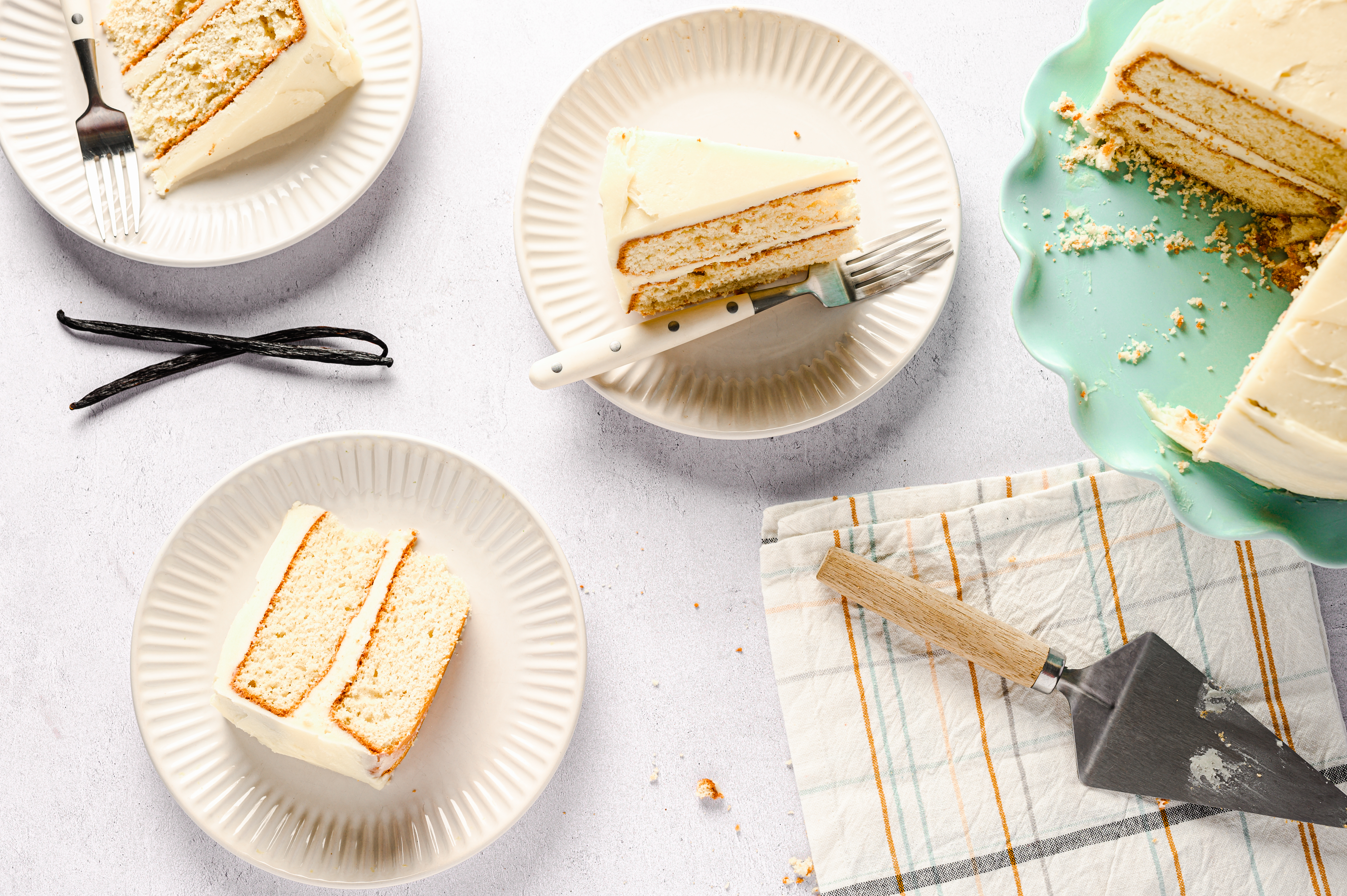 Blue-Ribbon Vanilla Cake