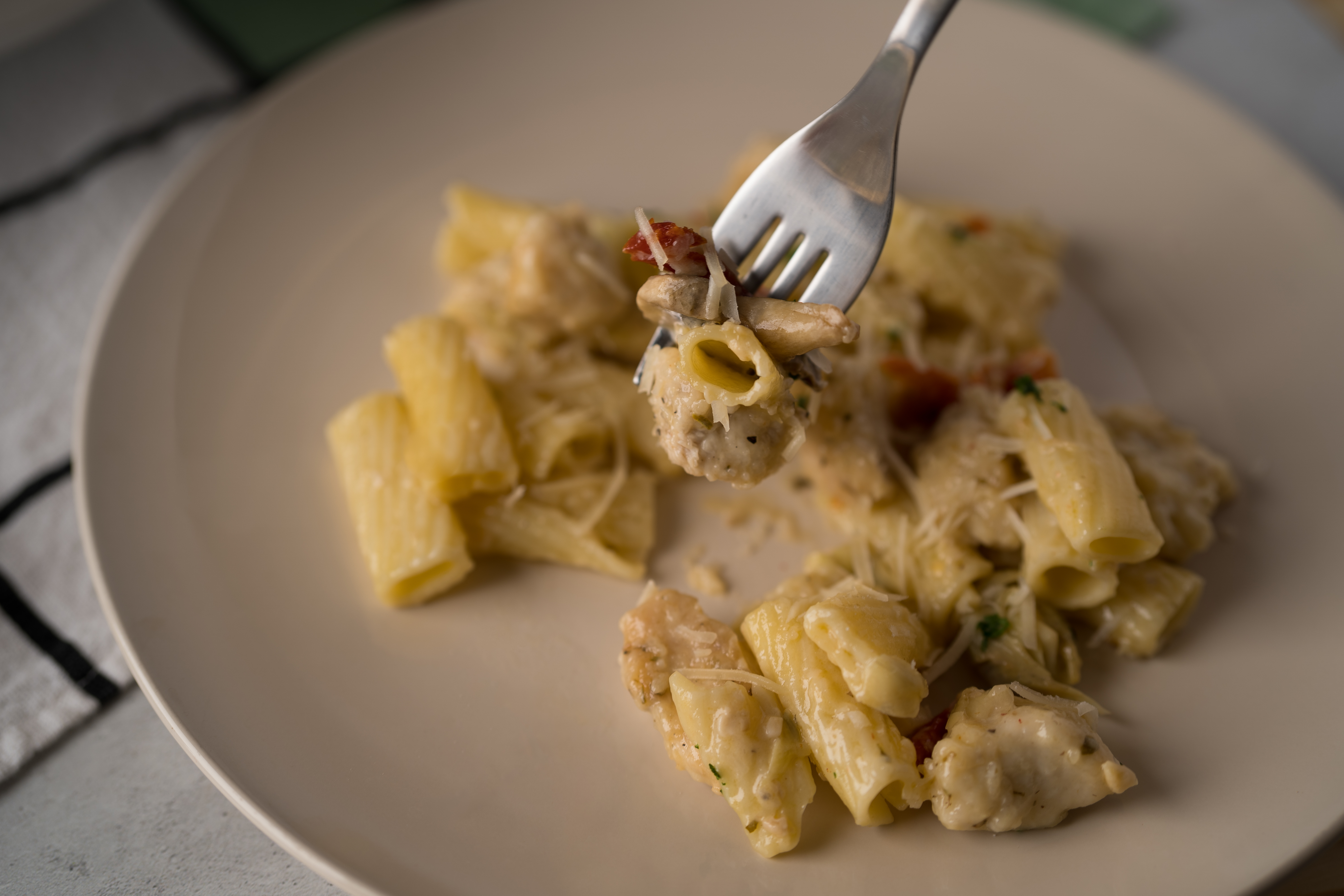 Garlic Chicken Rigatoni