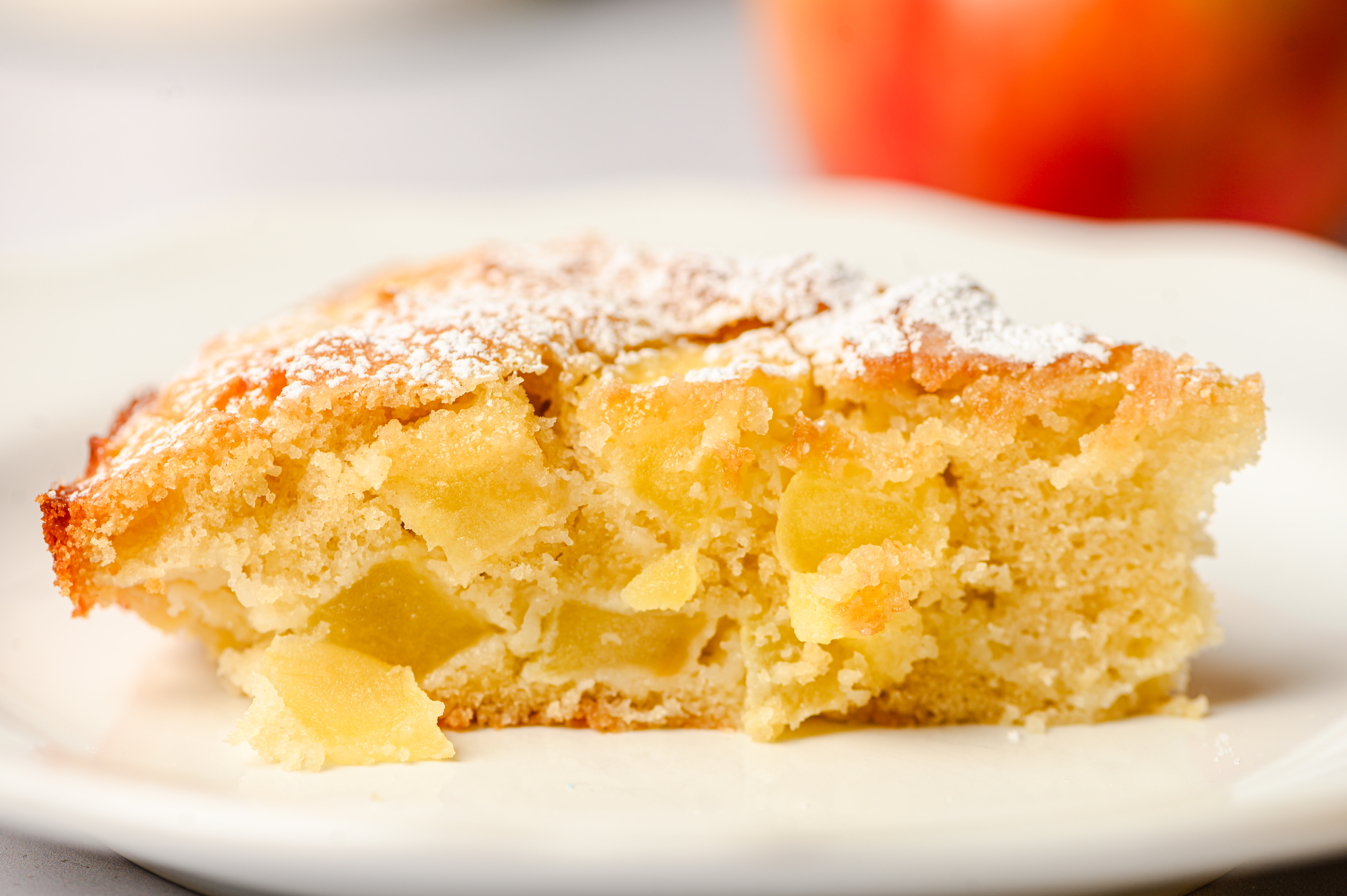 Homestyle Apple Cake