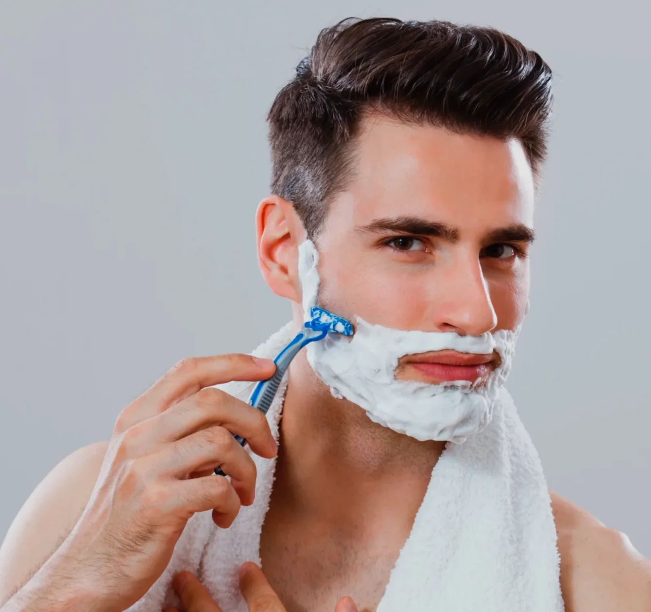 Gillette Presto 3 Disposable Razor For Men | Gillette IN