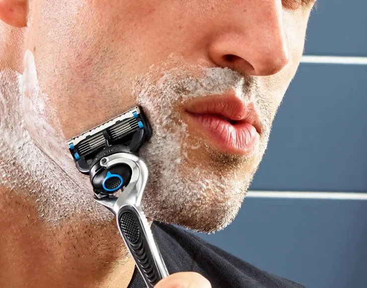 Shaving with Sensitive Skin: Tips and Techniques for a Smooth Shave