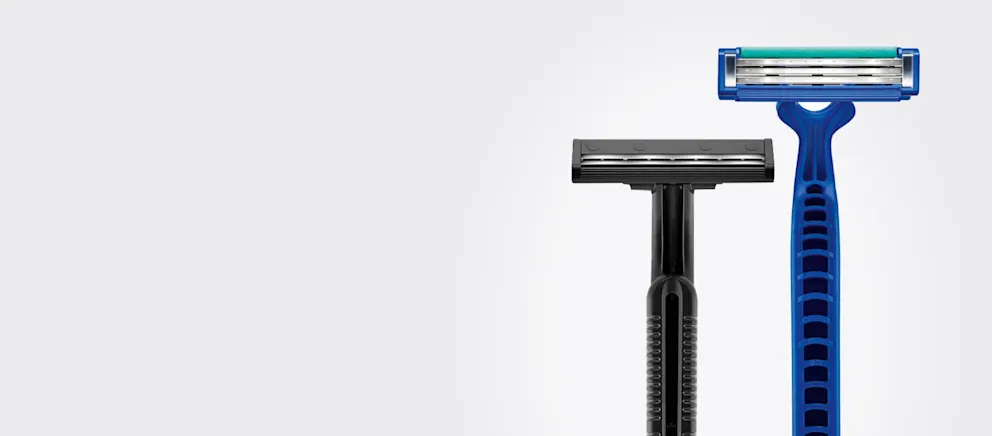 Gillette Men's Disposable Razors | Gillette India