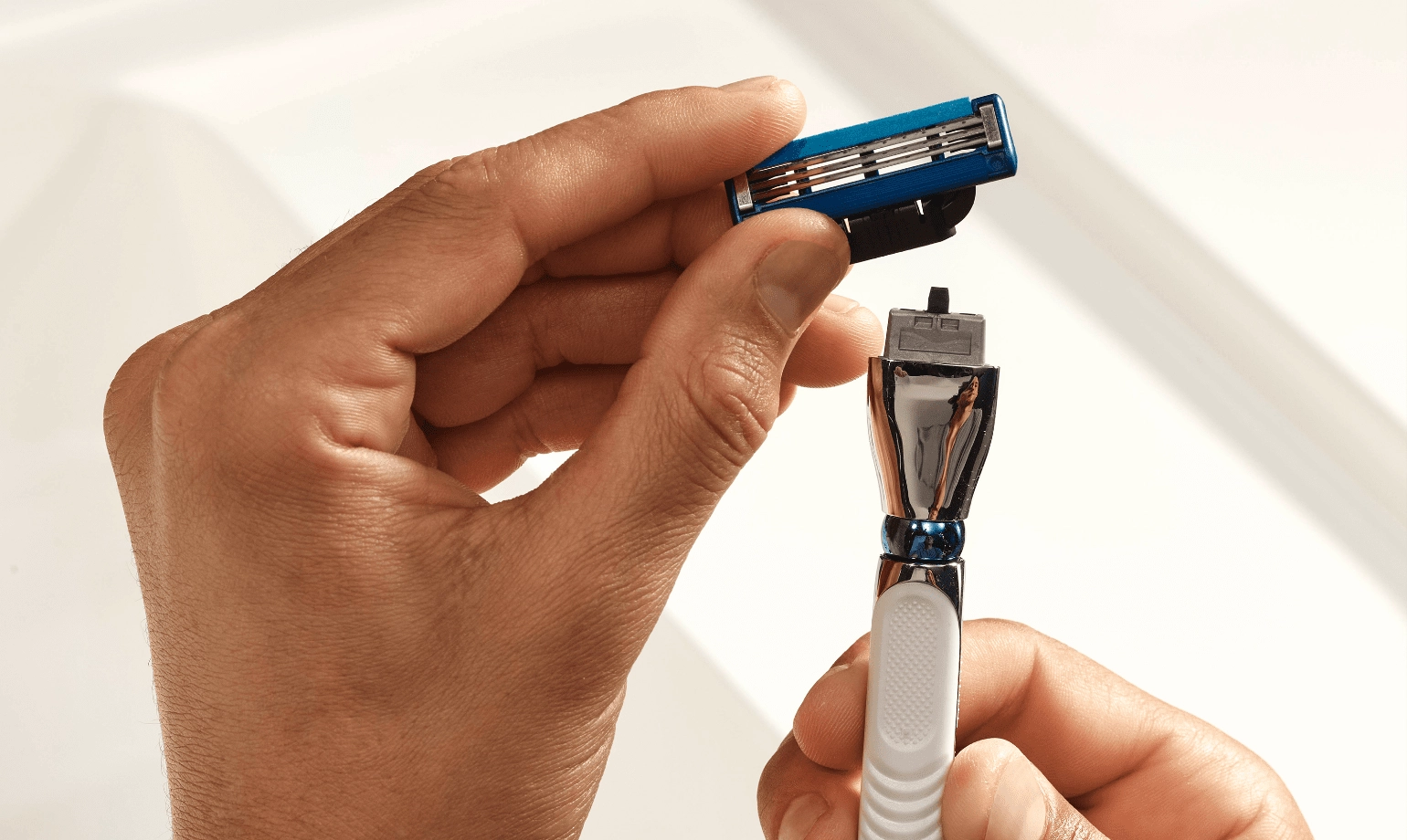 Razor Cleaning & Storage Tips: Keep Your Razor Safe and Hygienic