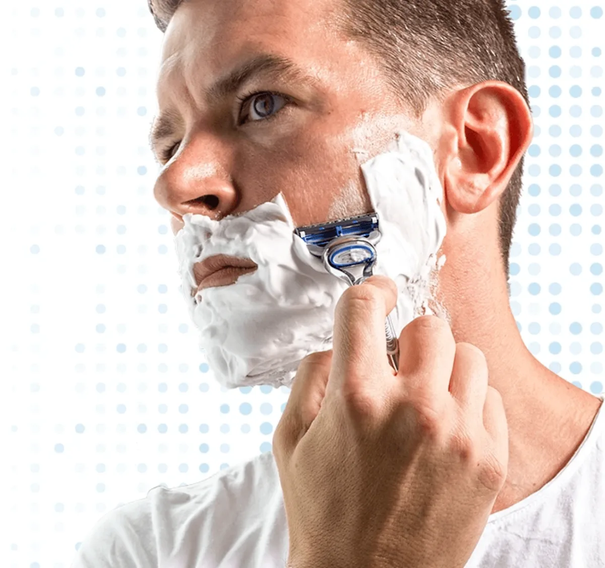 Gillette SkinGuard Razor for Men's Sensitive Skin | Gillette IN