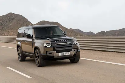 Rent a Defender - Premium Car Hire | THE OUT