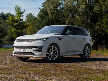 Rent a Range Rover - Premium Car Hire | THE OUT