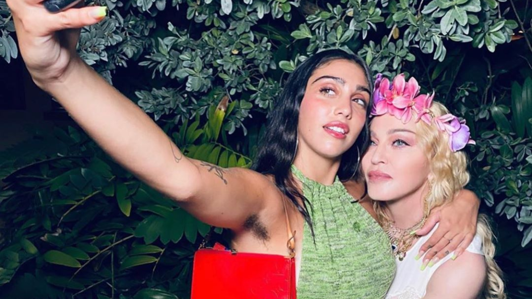 Famosas que han presumido vello en las axilas | MamasLatinas.com