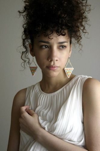 Curly Qs: 6 Beat-the-heat hairstyles for curly hair | MamasLatinas.com