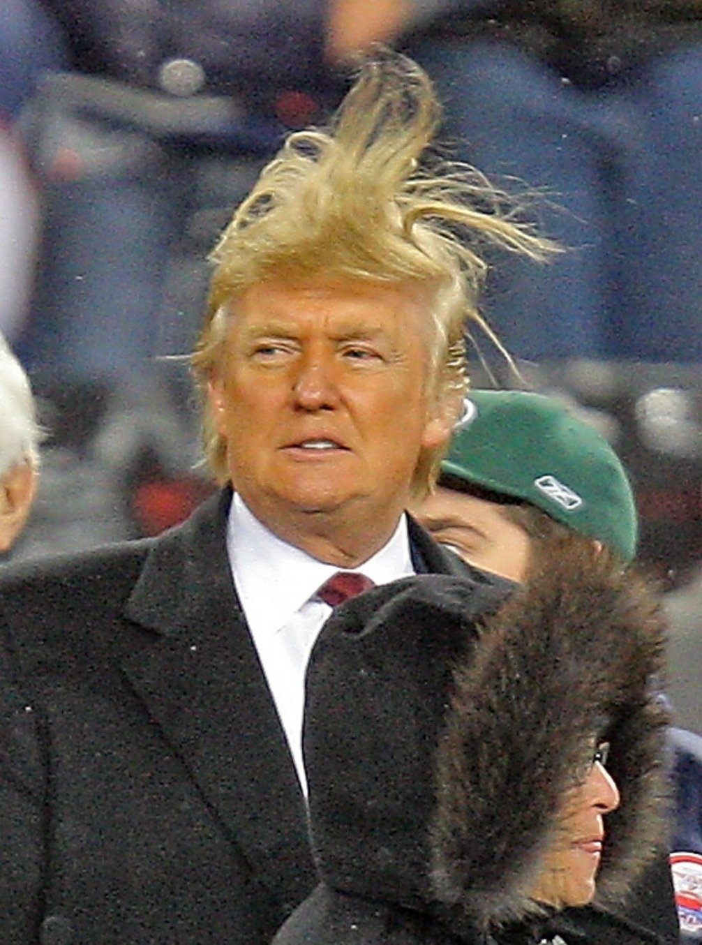 Donald Trump tiene un secreto para su famoso cabello | MamasLatinas.com