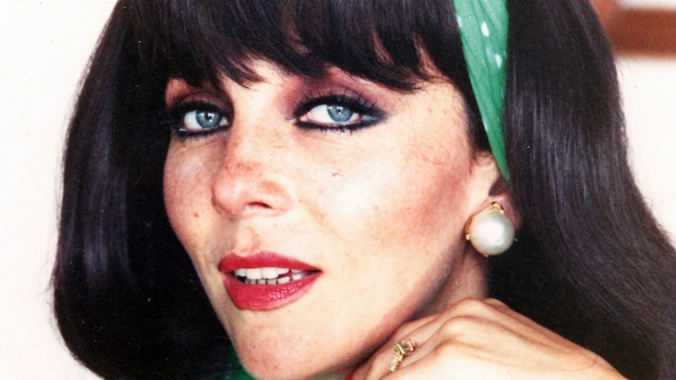 Verónica Castro y su transformación a través de los años | MamasLatinas.com