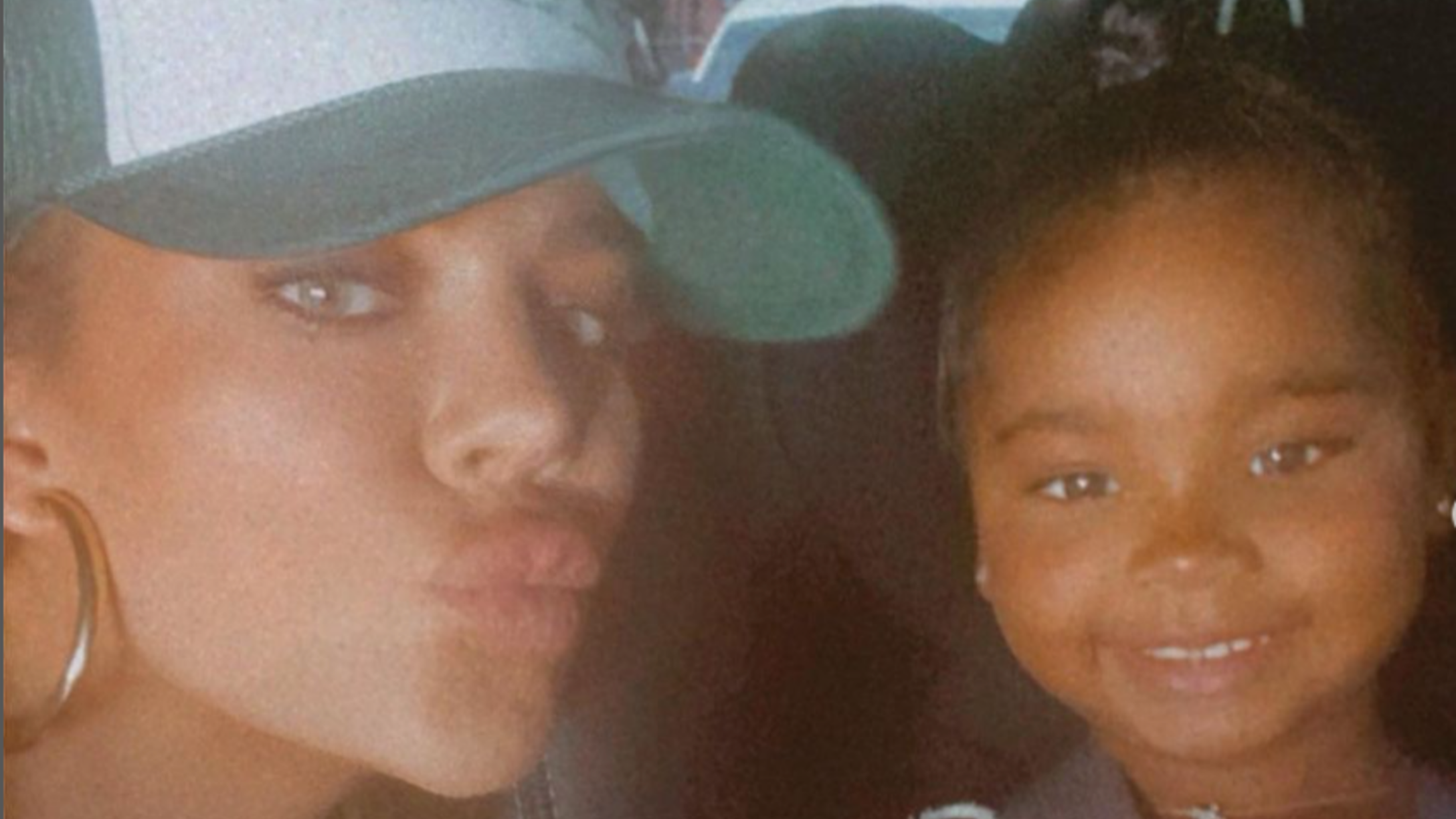 The cutest pics of Khloé Kardashian's baby girl, True | MamasLatinas.com