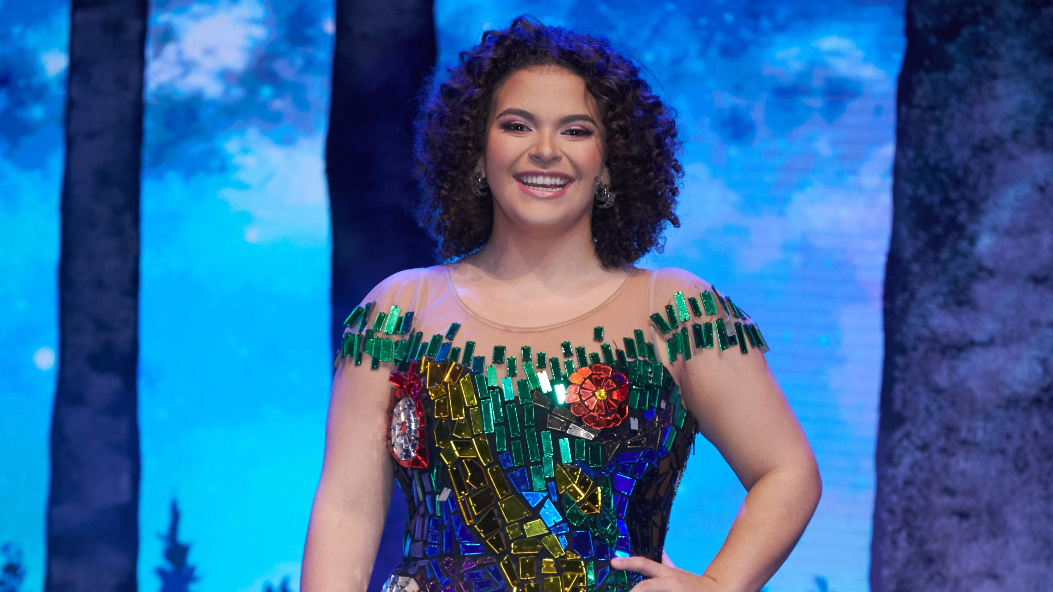 Lucero vuelve a la carga y se lanza con todo vs. haters de Lucerito ...