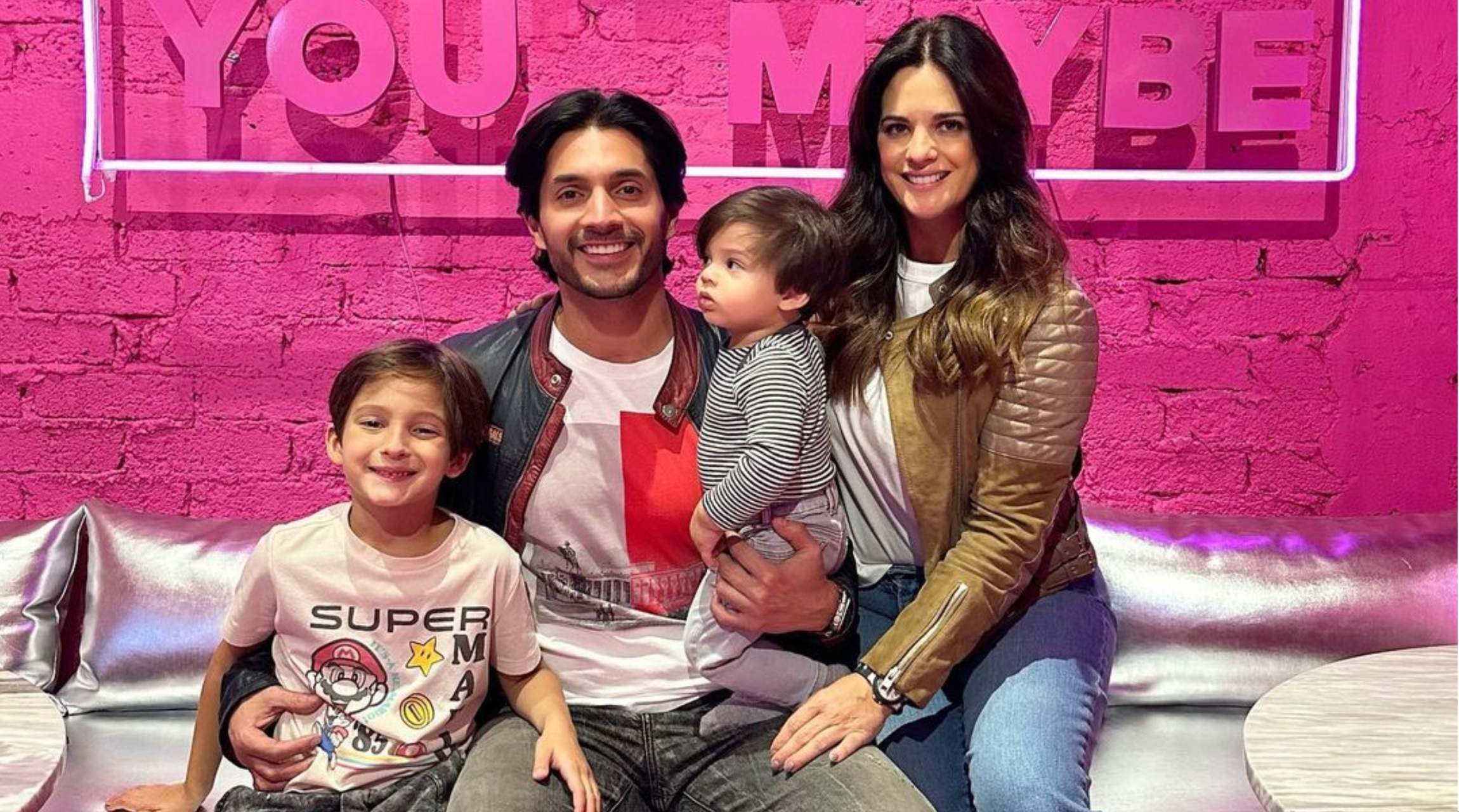 Daniel Elbittar y Sabrina Seara celebran con fiesta de otra galaxia el ...