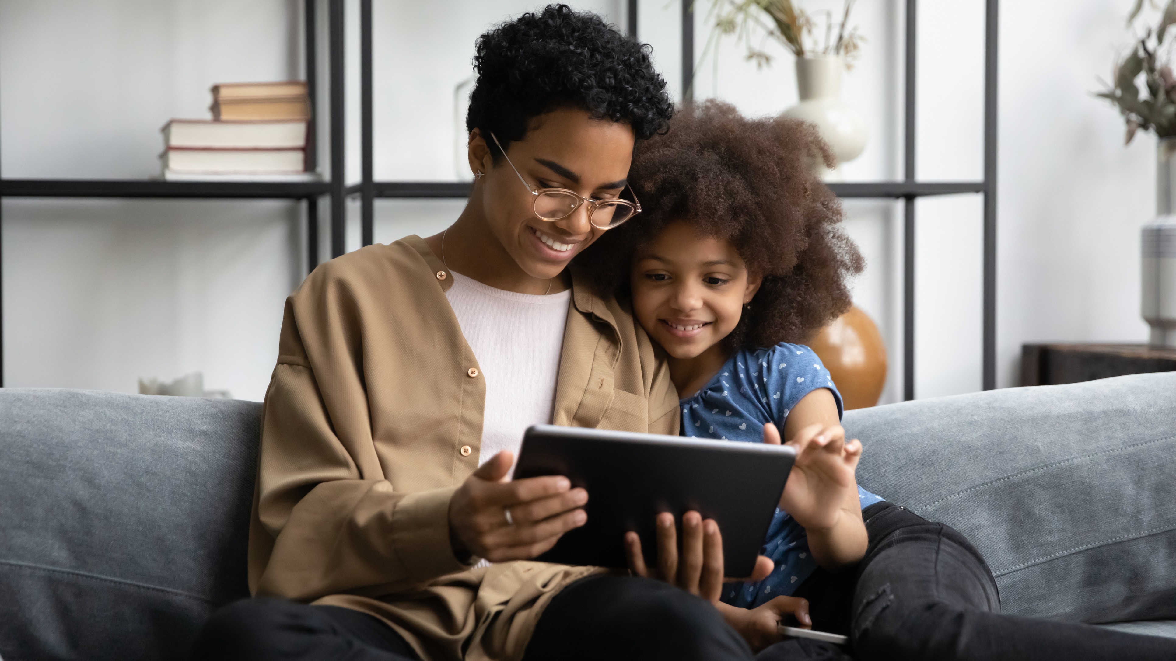 How to talk to your kids about safety on the internet | MamasLatinas.com