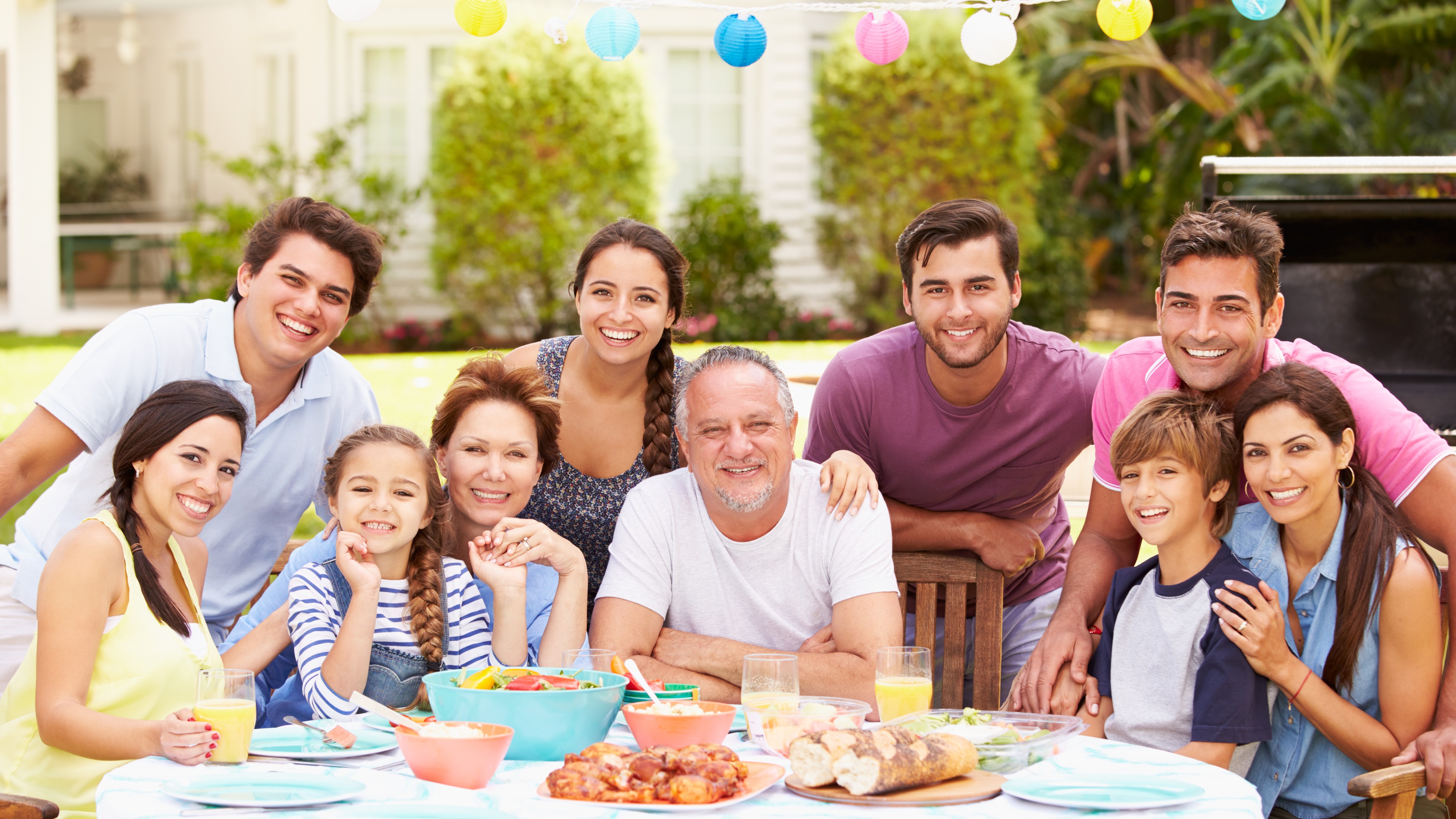 Signs that you were raised by Latino parents | MamasLatinas.com