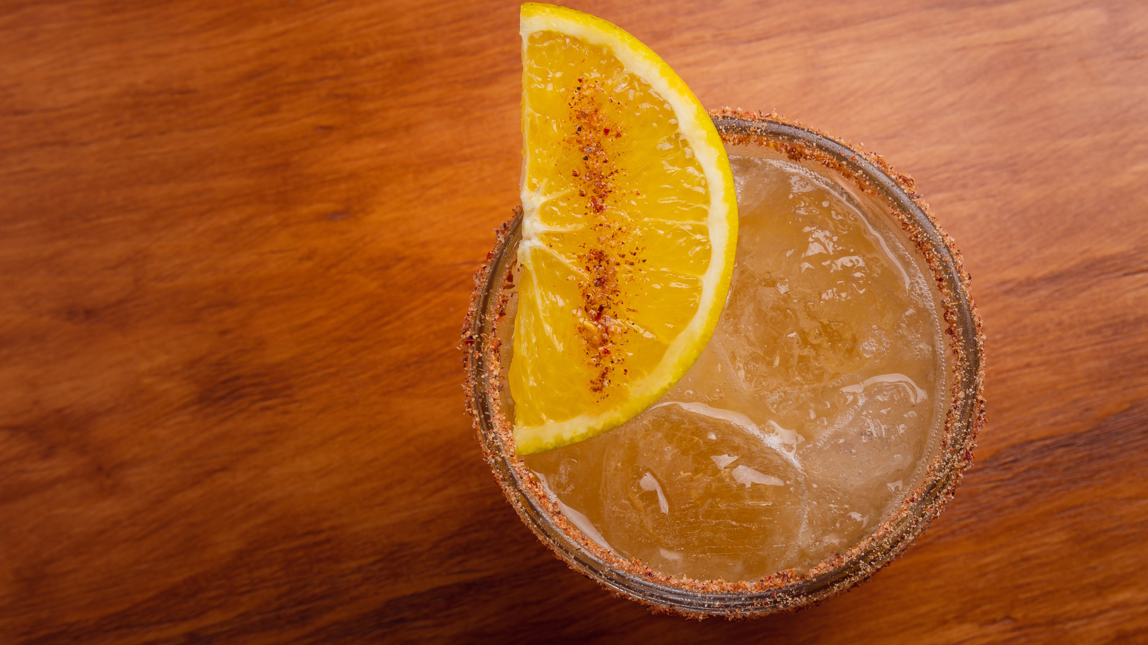 Beneficios medicinales del mezcal que te sorprenderán | MamasLatinas.com
