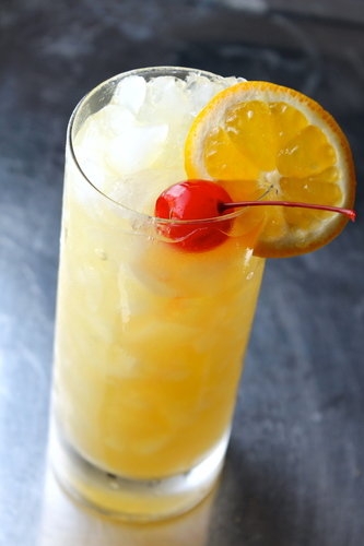 How to make this yummy Nicaraguan Macuá cocktail (RECIPE ...