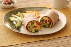 Apetitosa y FÁCIL receta de burritos con revoltillo de huevo y queso ...