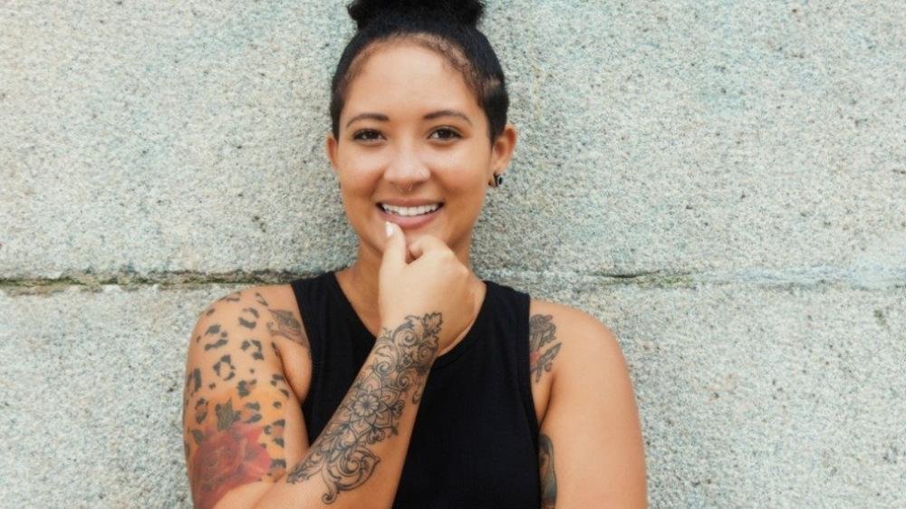 Errores que debes evitar para que tus senos luzcan caídos ...