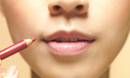5 Pasos sencillos para que aprendas a delinear tus labios ...