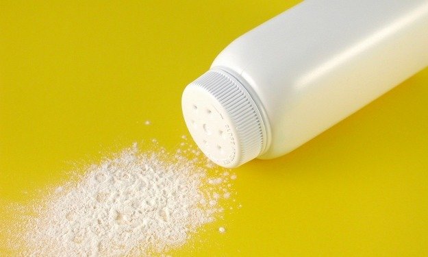 12 Formas geniales de usar talco para bebés en tu rutina de belleza ...