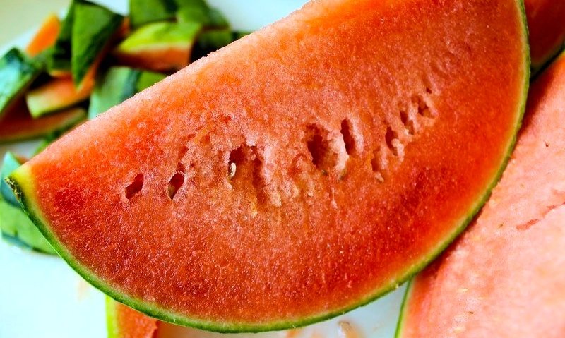 MIRA cómo cortar la sandía para que quede como paletas | MamasLatinas.com