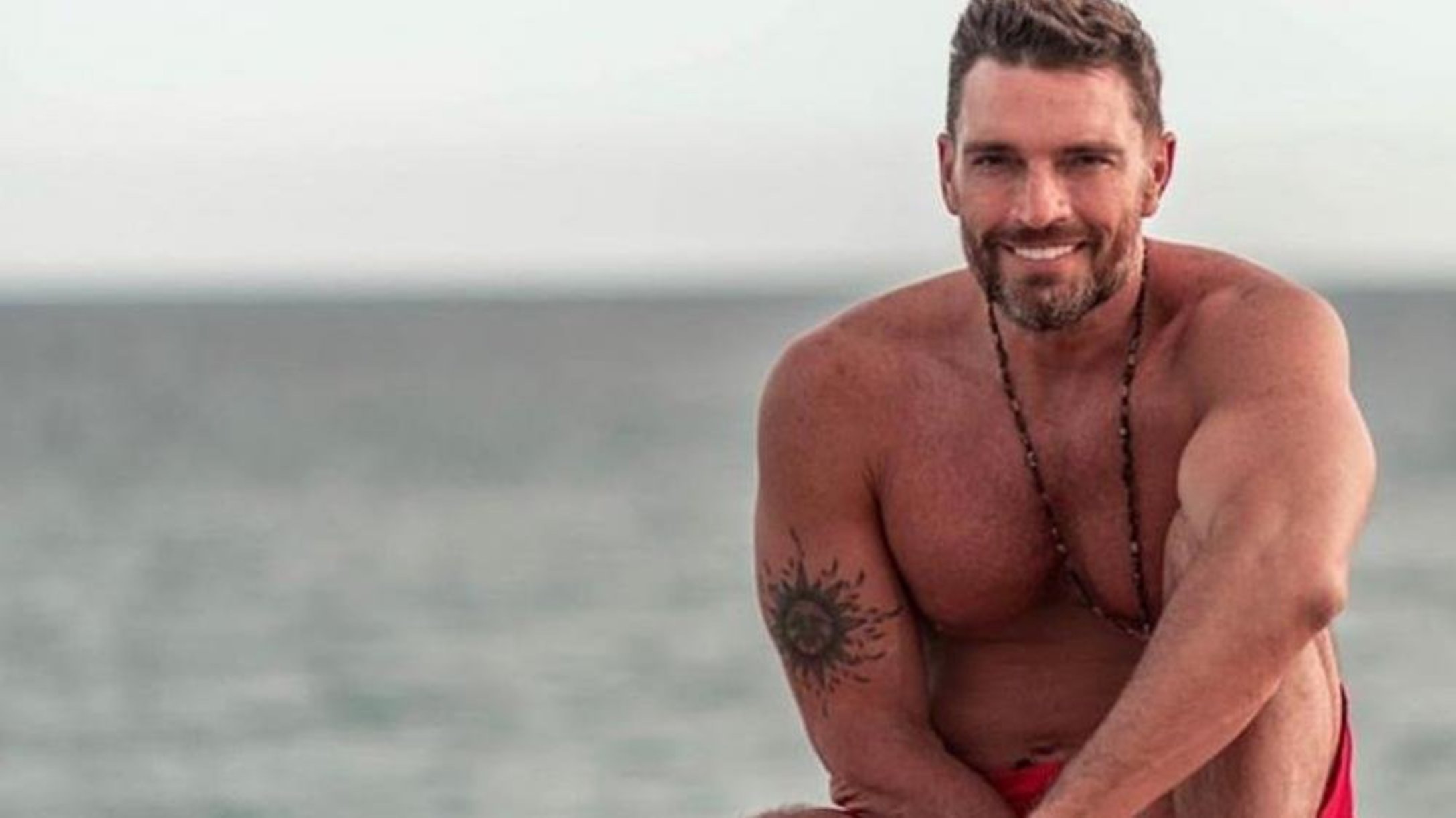 Las fotos más sensuales de Julián Gil | MamasLatinas.com