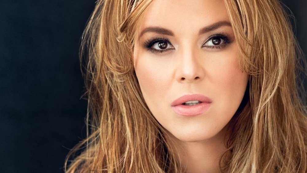 10 Facts about Alicia Machado, the Latina Miss Universe humiliated by ...